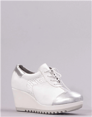 FROGGIE WEDGE IVORY SNEAKER | Rosella - Style inspired by elegance
